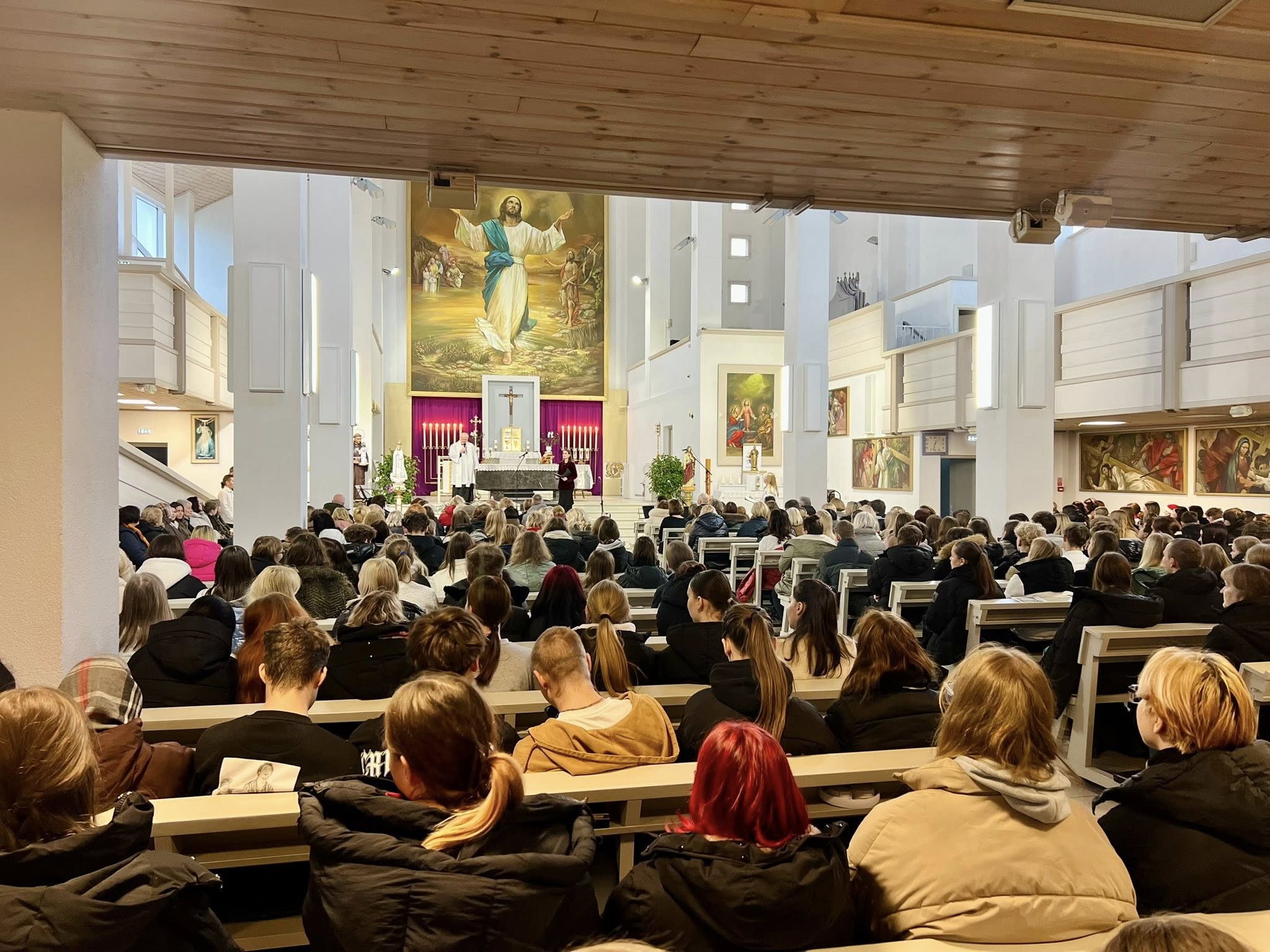 Izskanējis Ziemassvētku koncerts “Eņģeļu dziesmas”